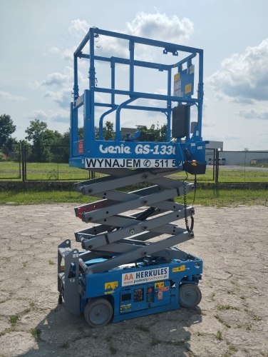 Podnośnik Nożycowy Genie GS 1330 Micro E-Drive | 2021 | Używany | 942 ...